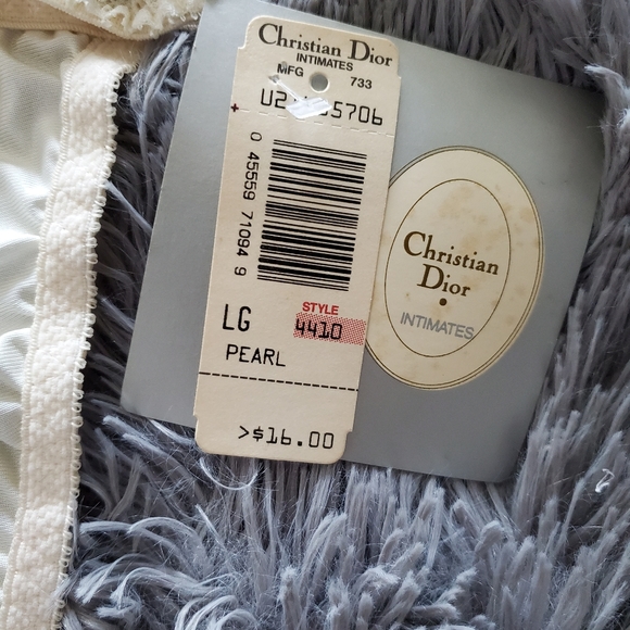 Dior | Intimates & Sleepwear | Nwt Vtg Christian Dior Panty Pearl Lace ...